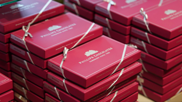 Boo Ghost Dark Chocolate Treat – Phillips Chocolates